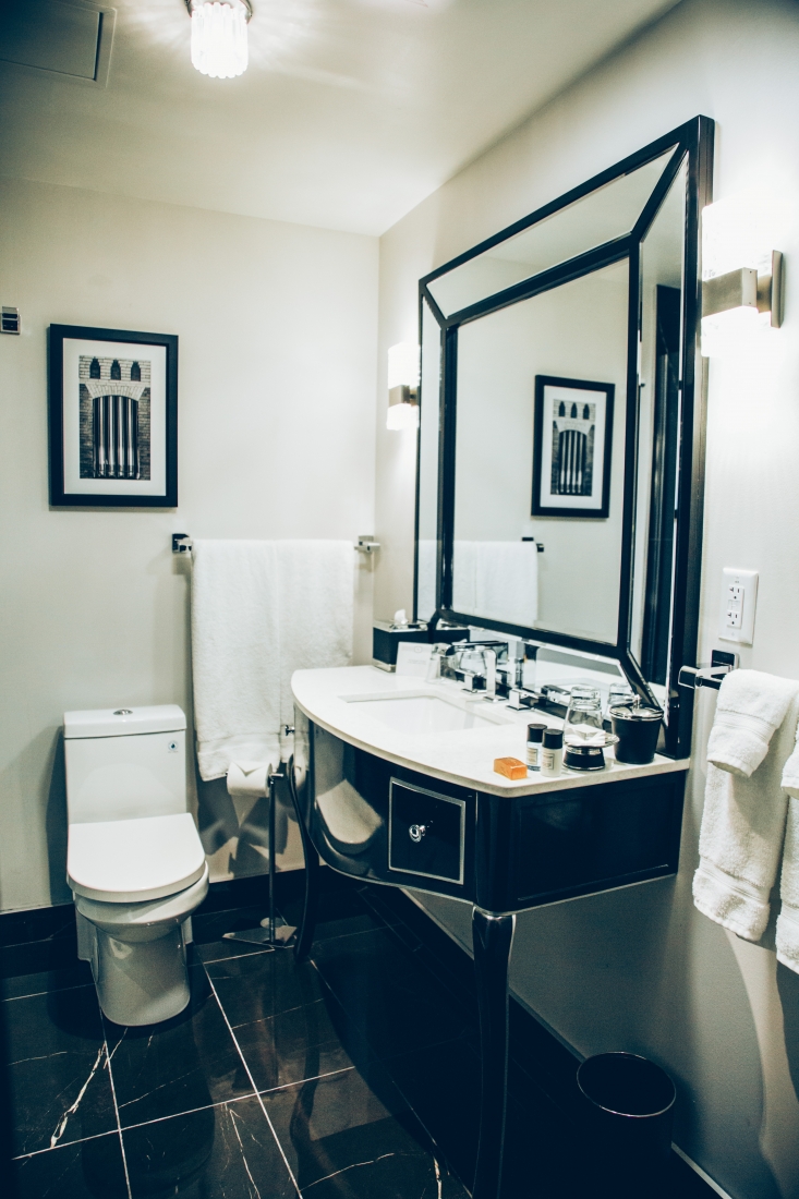 Hotel Retlaw in Fond du Lac, Wisconsin - Honest Review of Their Luxury ...