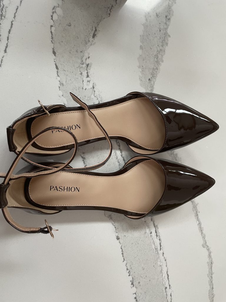 Pashion Footwear Giveaway - "The World's 1st Fully Convertible Heels"